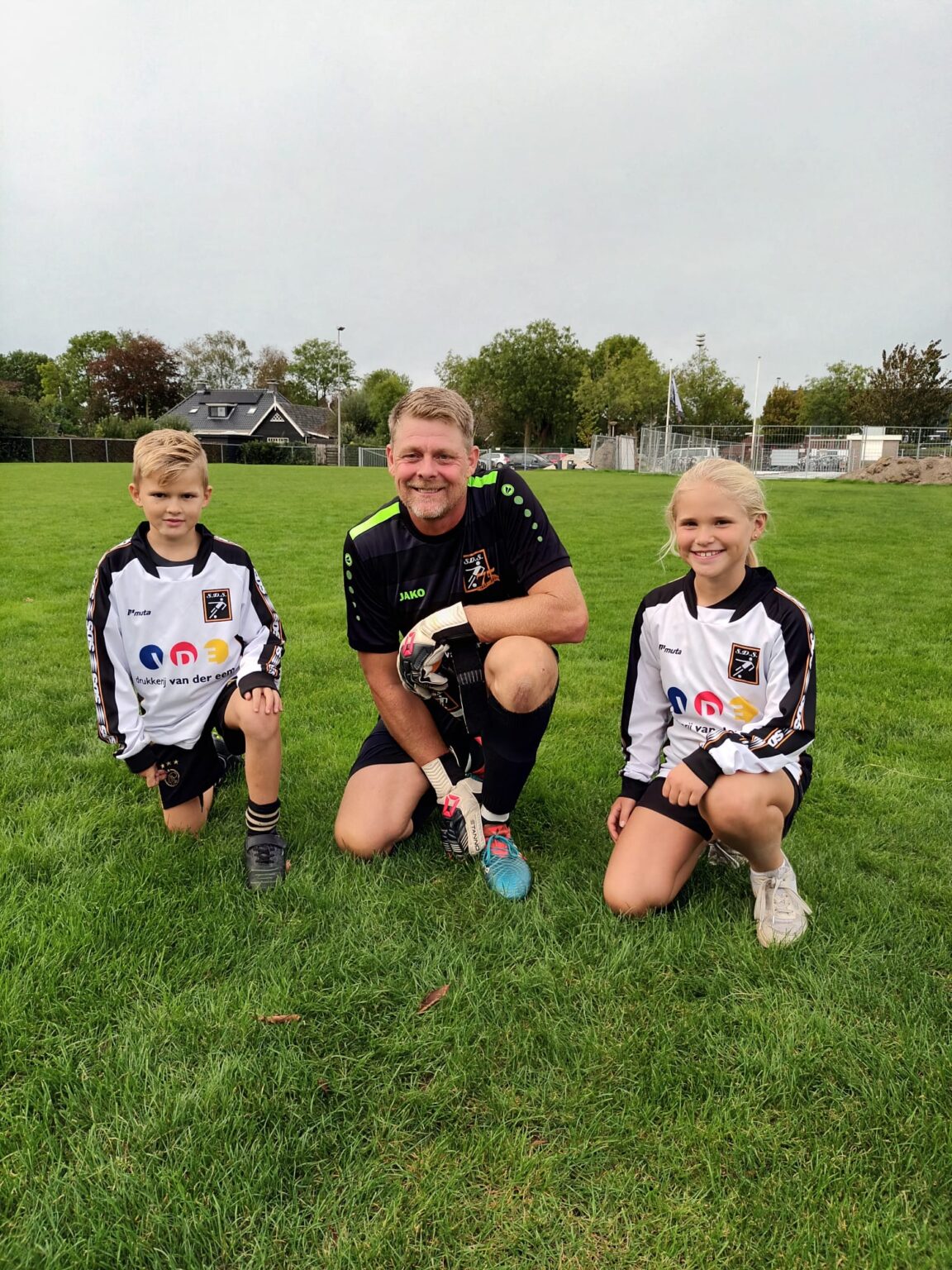 Sneon 30-9-2023 – SDS