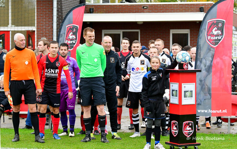 Foarút 1 – SDS 1 yn byld – SDS