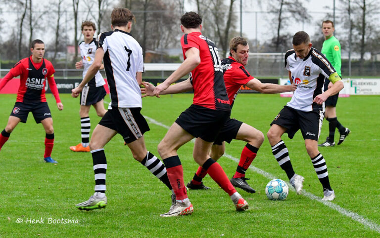 Foarút 1 – SDS 1 yn byld – SDS